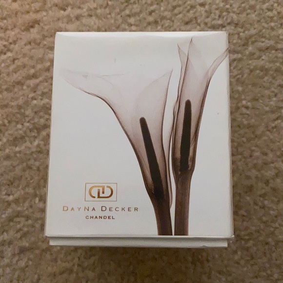 Dayna Decker | Accents | New Dayna Decker Chandel Candle Amaryllis In ...